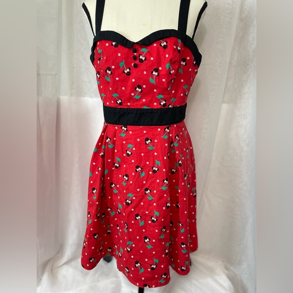 Disney | Dresses | Disney Retro Minnie Cherry Fit And Flare Lg Dress ...